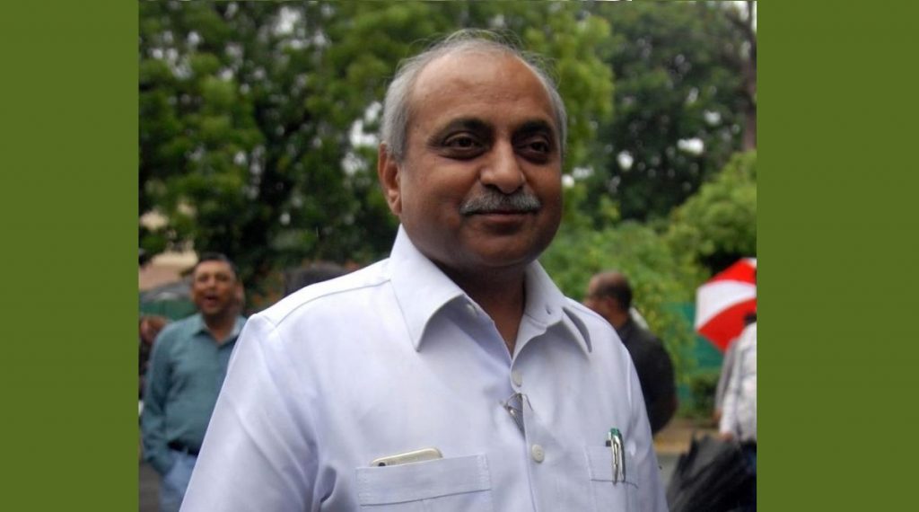 Dy CM Nitin Patel goes missing from 'Vibrant Gujarat' posters - The ...
