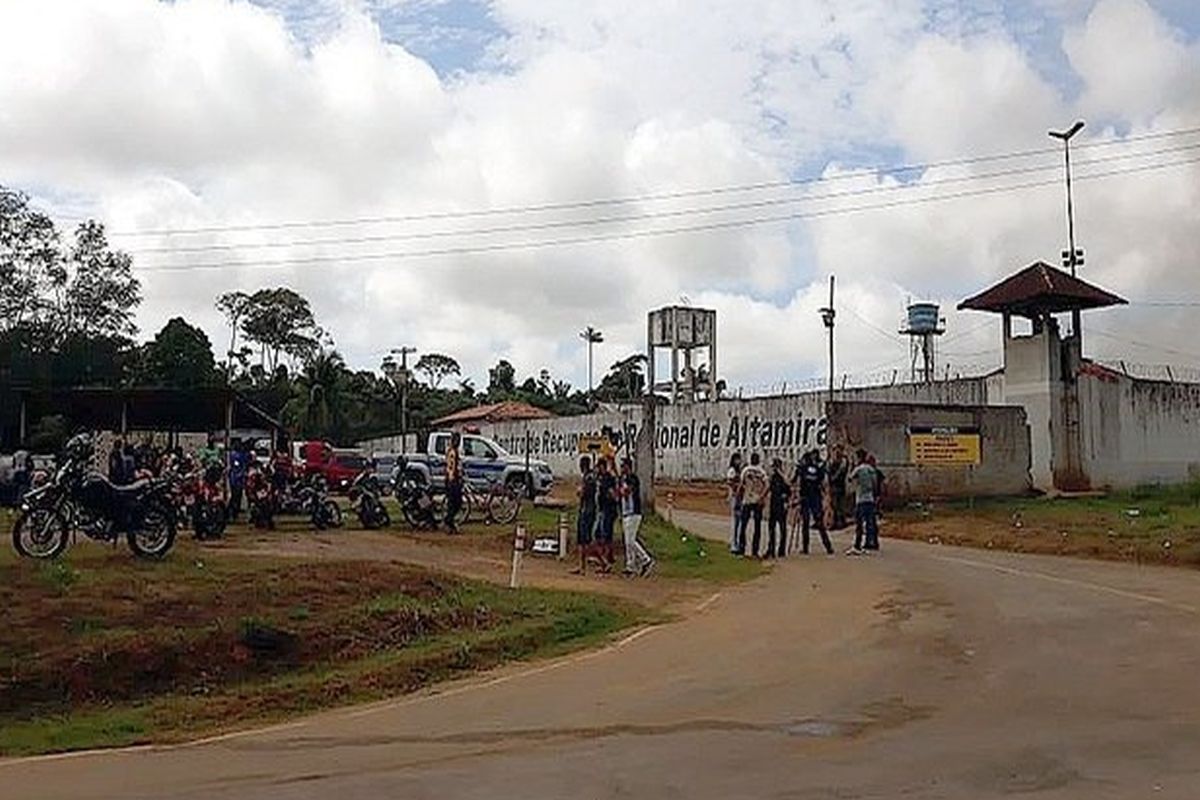 4 Inmates killed during transfer after Brazil prison clash - The Statesman