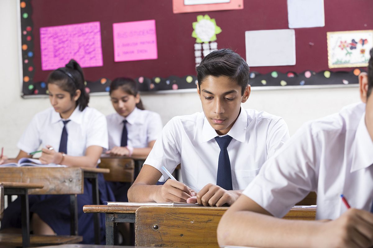 CBSE To Conduct Class 10 12 Board Exams After Lockdown Clarifies Amid 