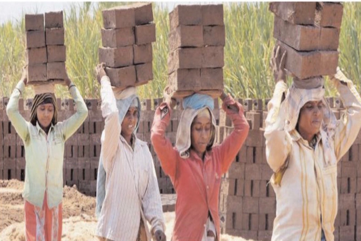 Women at work - The Statesman
