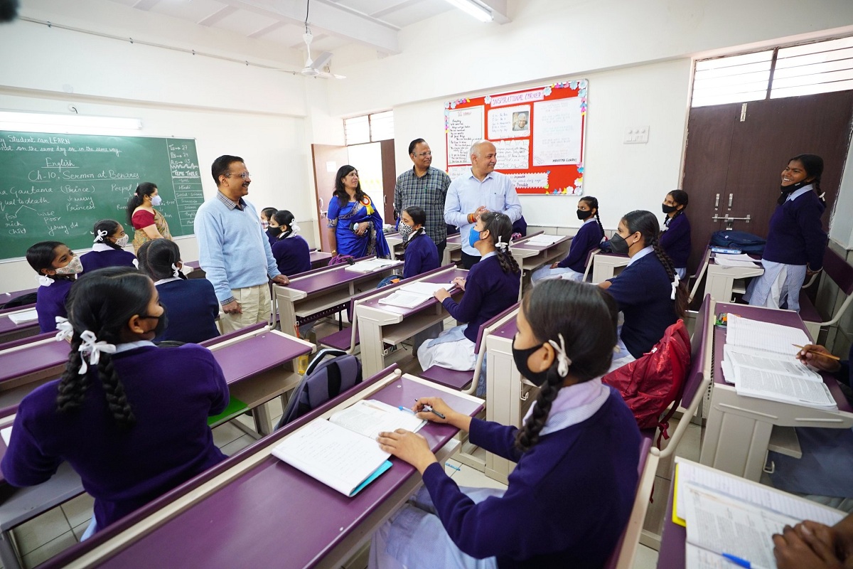 Kejriwal Inaugurates 12 430 Smart Classrooms In Govt Schools Kejriwal Inaugurates 12 430 Smart Classrooms In Govt Schools