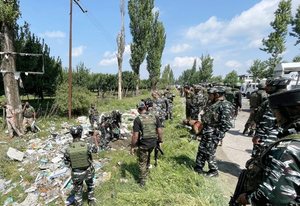 IED planted by terrorists detected on Srinagar-Baramulla highway - The ...