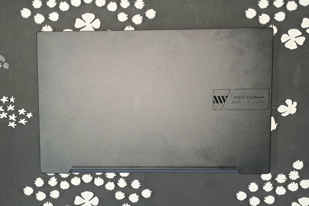 ASUS Vivobook Pro 16X: Powerful content machine on paper, in ...
