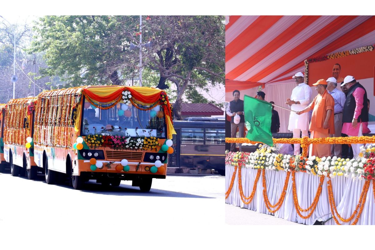 UP CM Flags Off Rajdhani Express Bus Service Ahead Of Holi UP CM Flags Off Rajdhani Express Bus Service Ahead Of Holi