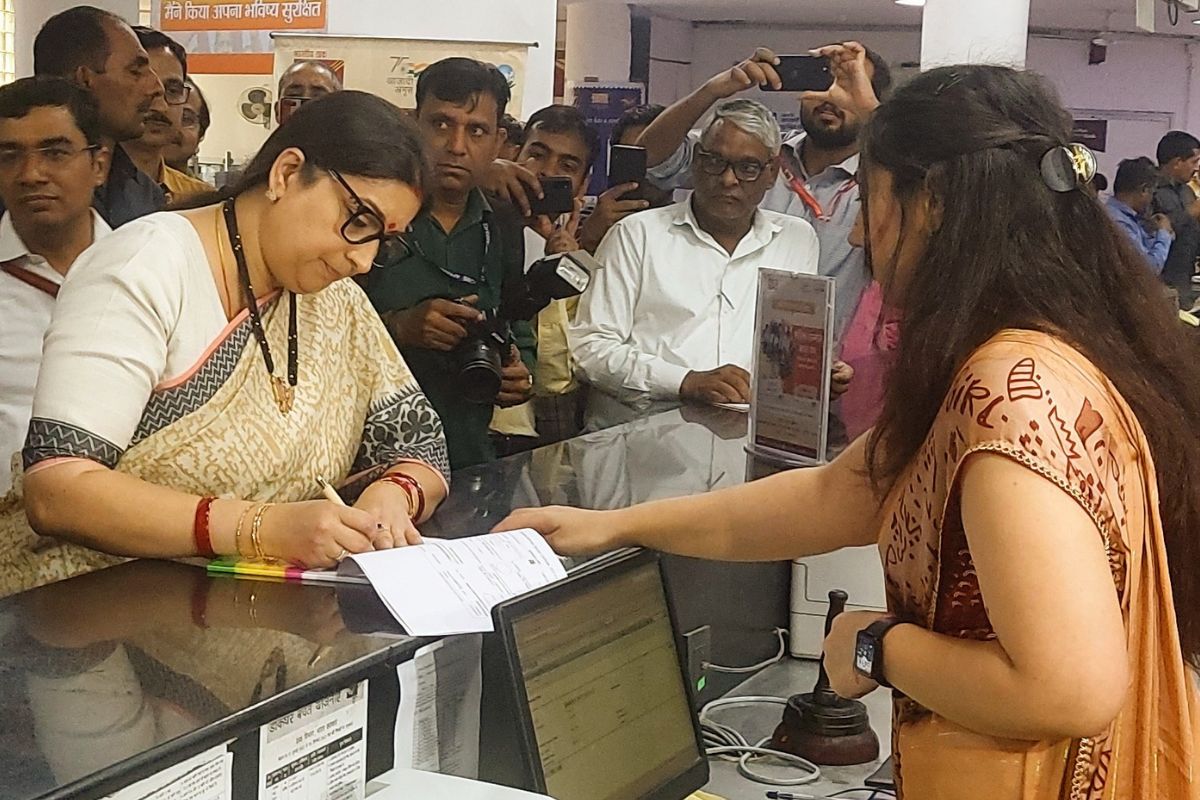 Smriti Visits Post Office To Open Mahila Samman Saving Certificate